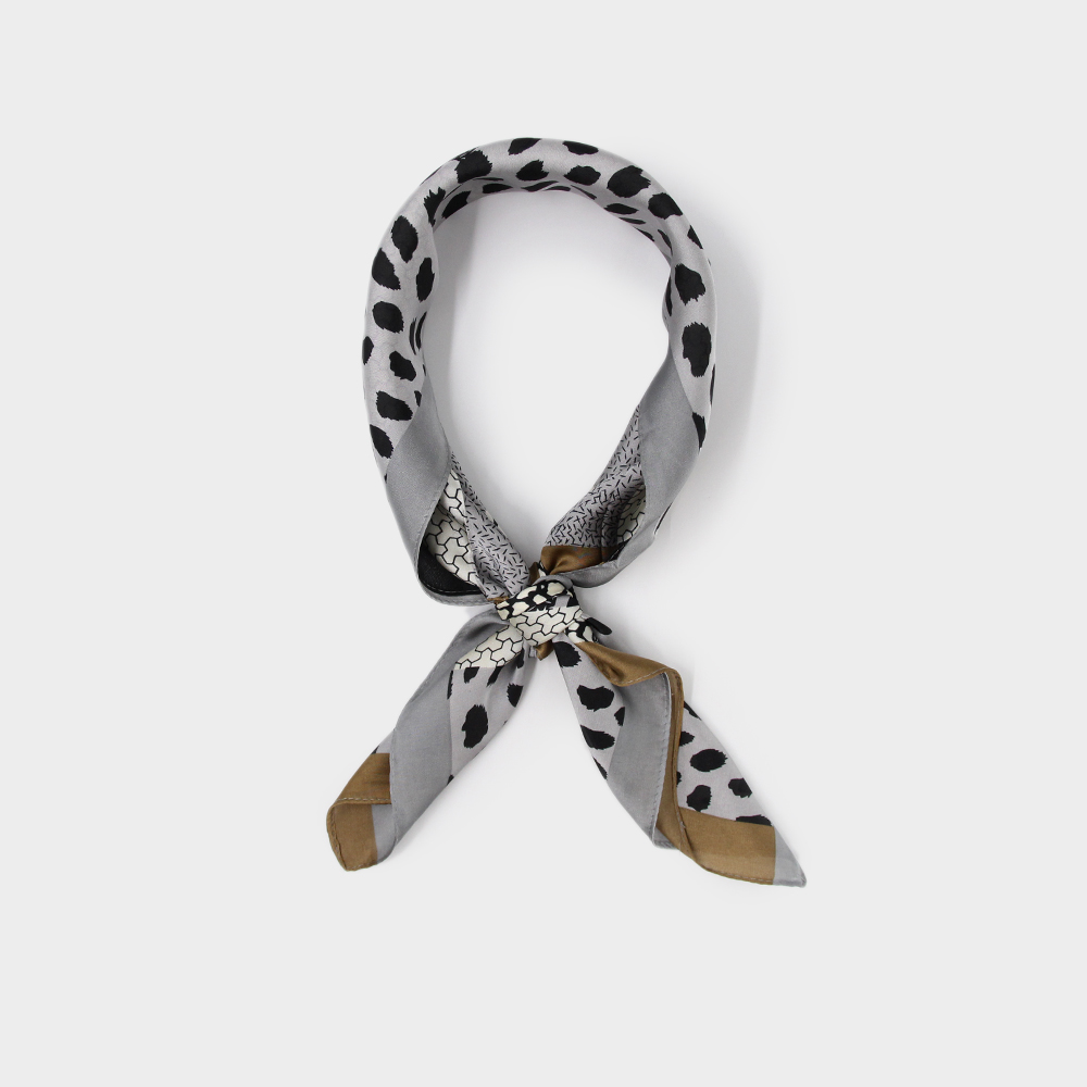 Pañuelo seda corto animal print block – KASPI